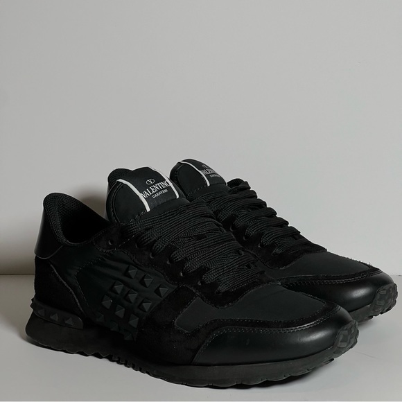 Valentino Garavani | Shoes | Valentino Garavani Black Rockstud Sneakers ...
